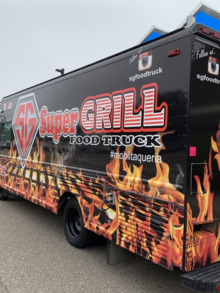2000 Freightliner taco truck – Famous Whip Sales